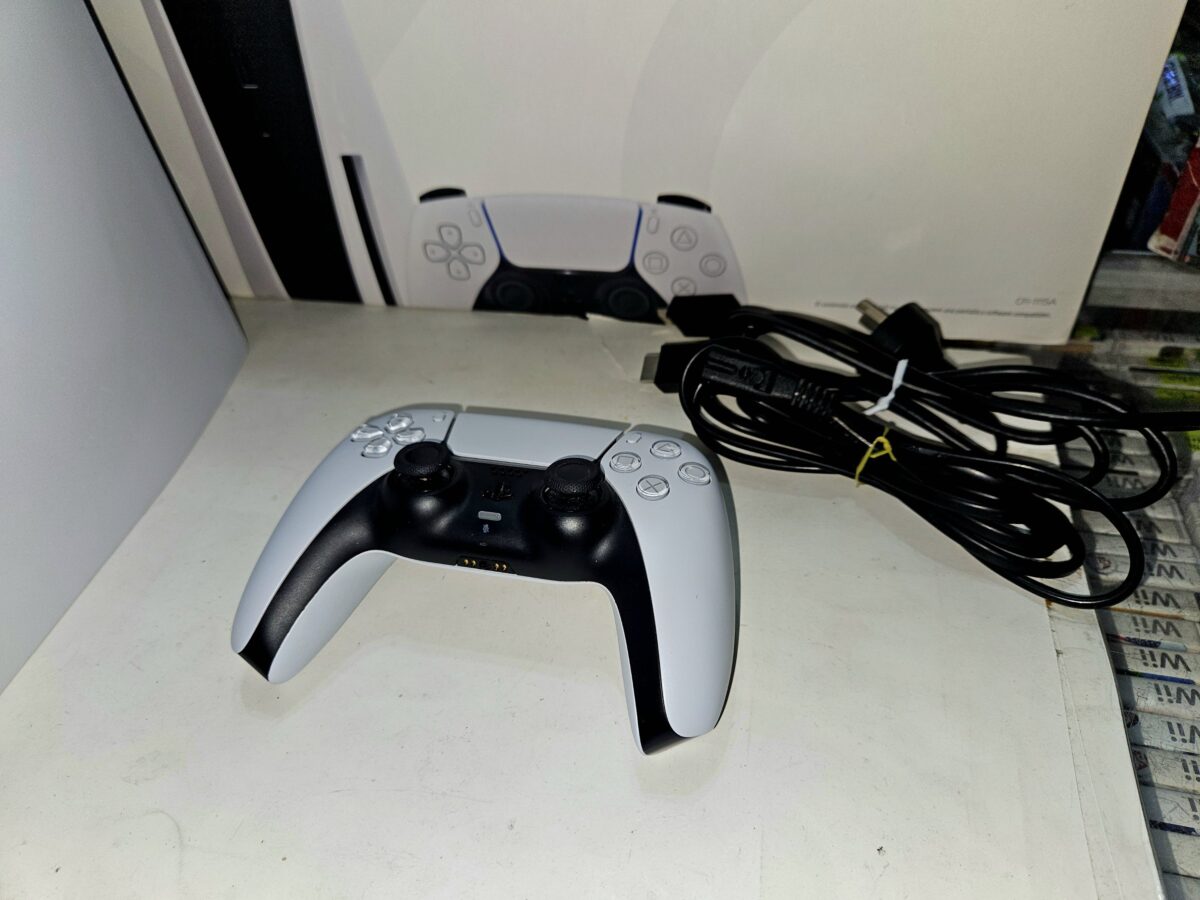 Consola Playstation 5 Ps5 Fat En Caja Usada 825Gb – Museum Games