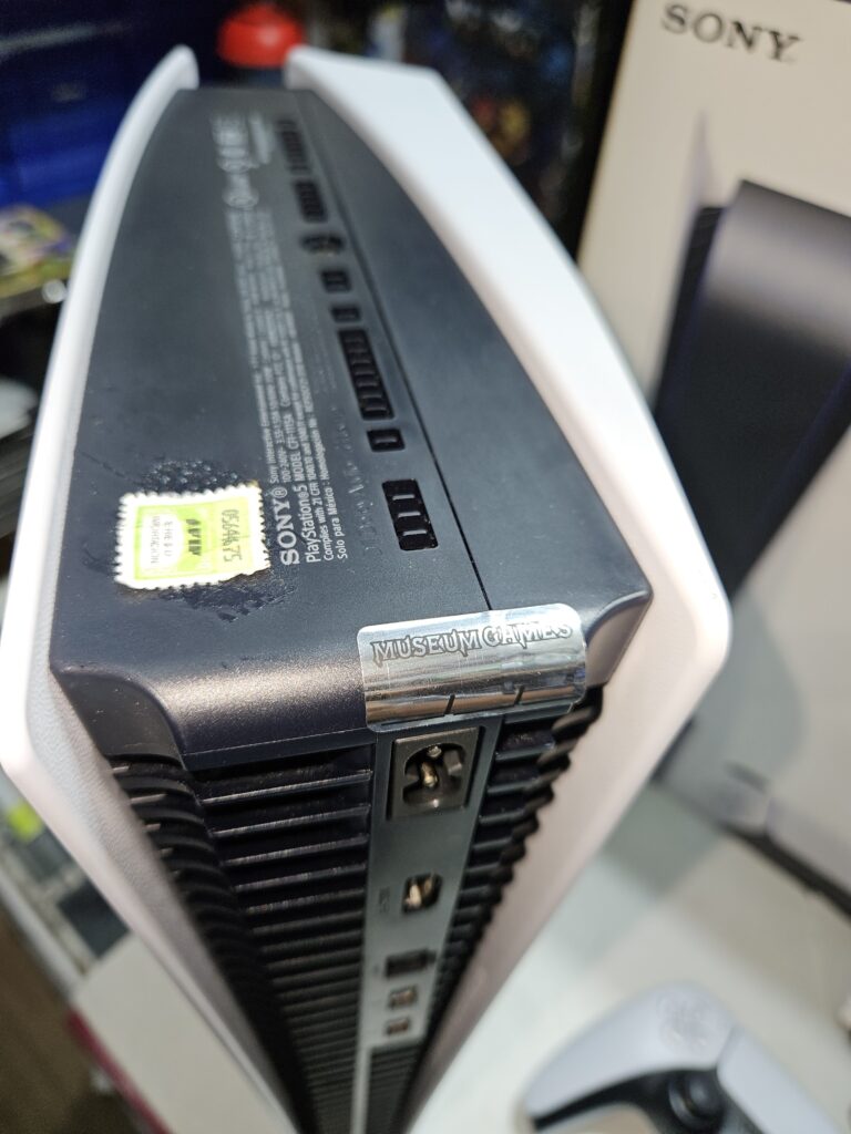 Consola Playstation 5 Ps5 Fat En Caja Usada 825Gb – Museum Games